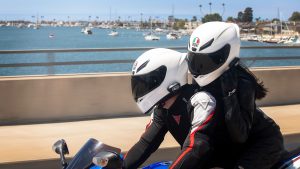 SENA C10 - SENA台灣 機車藍芽耳機首選